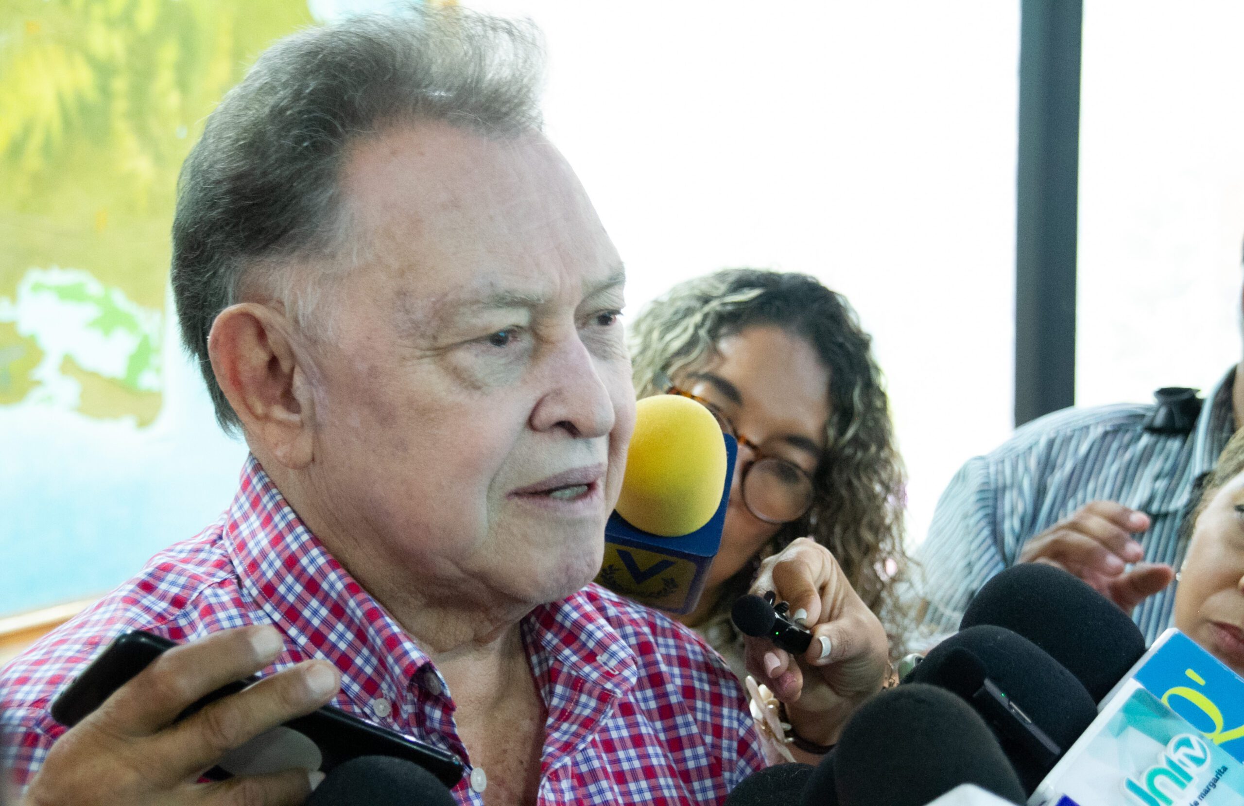 Morel Rodríguez: los políticos de NvaEsparta piden votos más no dan ...