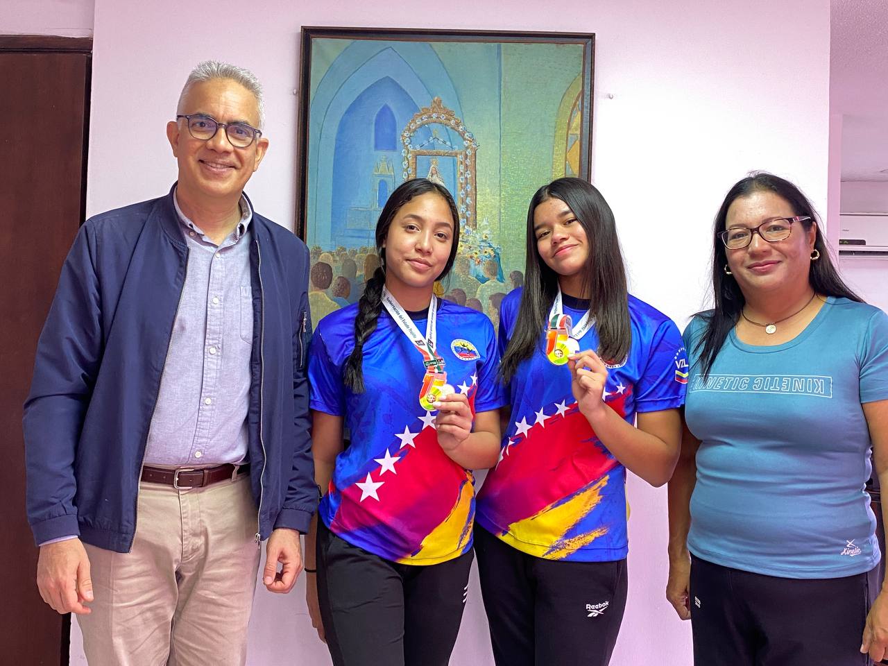 Gobierno regional recibe a medallistas de gimnasia aeróbica Bárbara ...