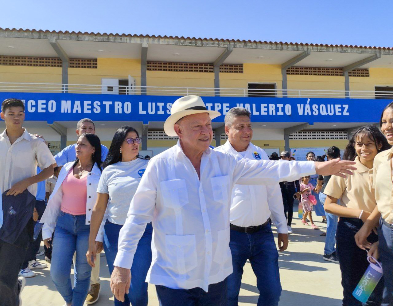 Morel Rodríguez impulsa la educación y el desarrollo en Nueva Esparta - Notiespartano