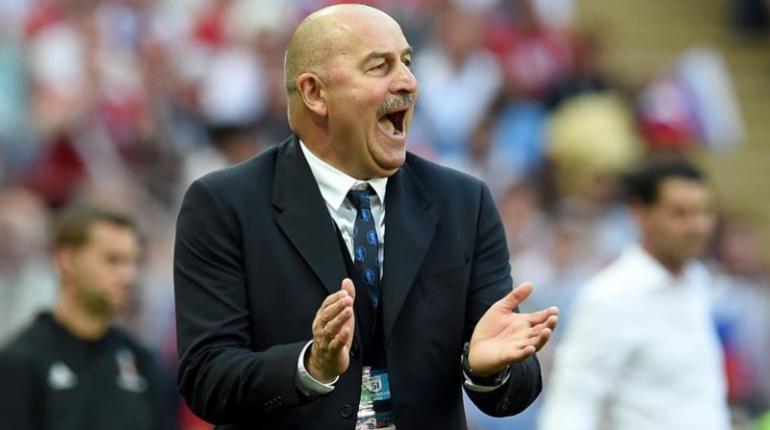 Stanislav Cherchésov deja de ser seleccionador de Kazajistán