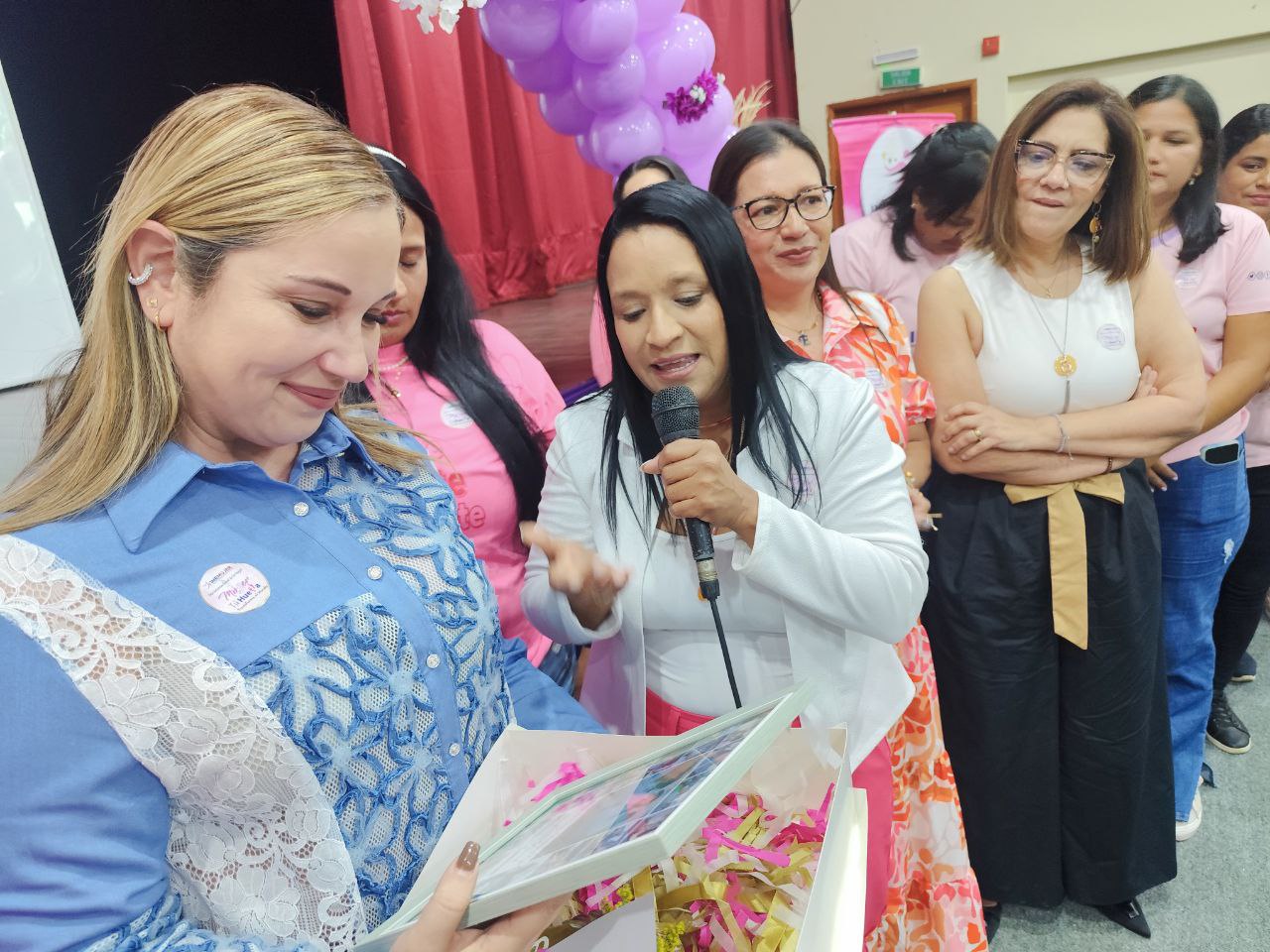 «Mujer, tu huella transforma al mundo» destaca el valor femenino en Nueva Esparta - Notiespartano