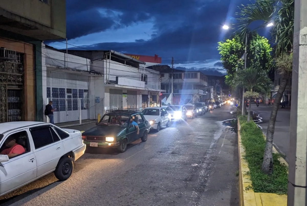 Reanudaron el tránsito binacional entre Venezuela y Colombia - Notiespartano