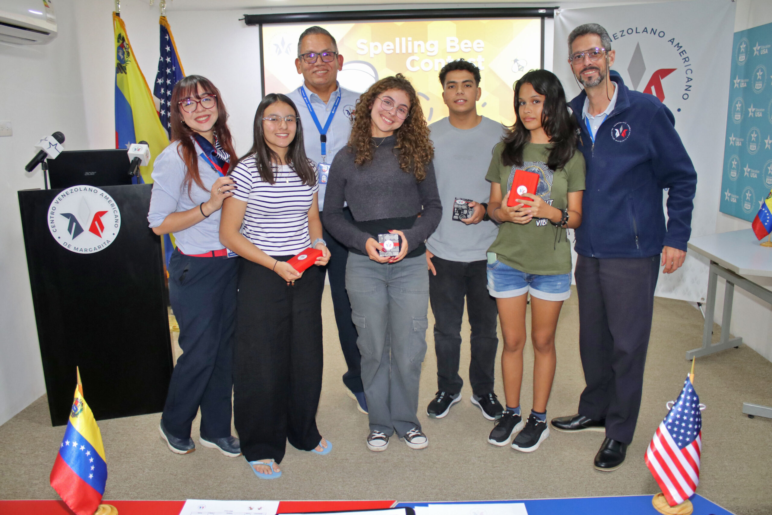¡Precisión y velocidad! El Spelling Bee de Cevamar encendió la emoción ...